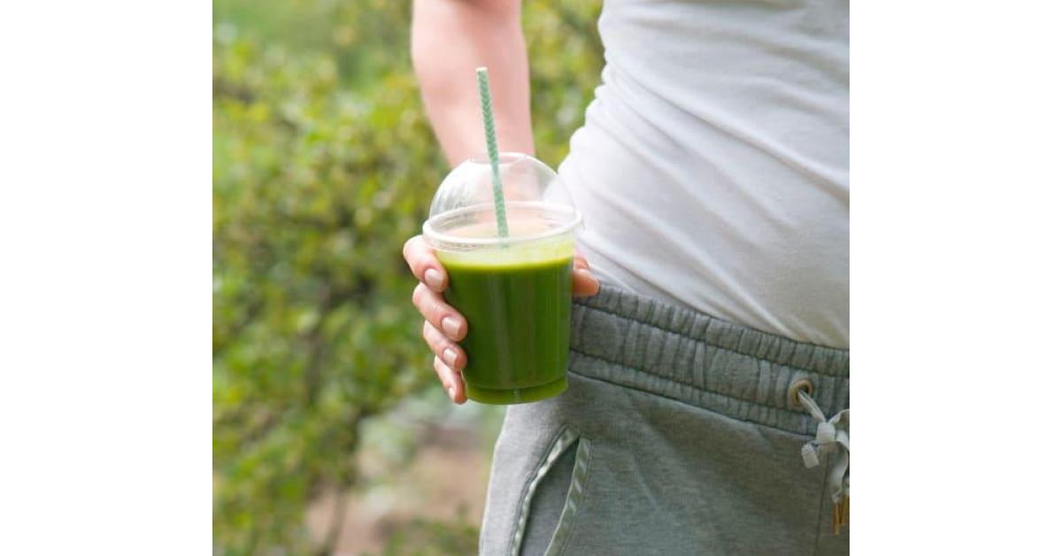 zielony szejk szpinakowy paula jest to przepis stworzony przez ...