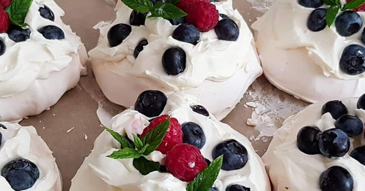 Beza/bezy ubijane w 37° jest to przepis stworzony przez użytkownika matkakatka. Ten przepis na ...